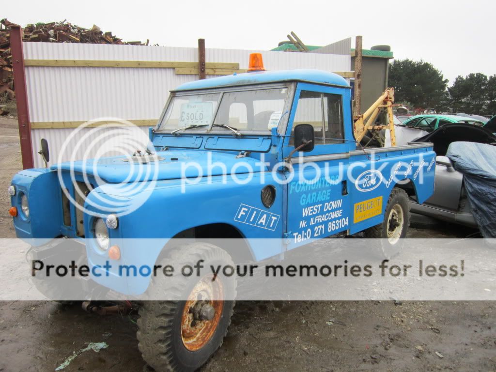 Land Rover tow trucks